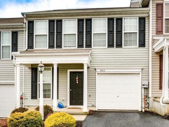 3 Br, 3 bath, Single Family 861 Fawn Ln