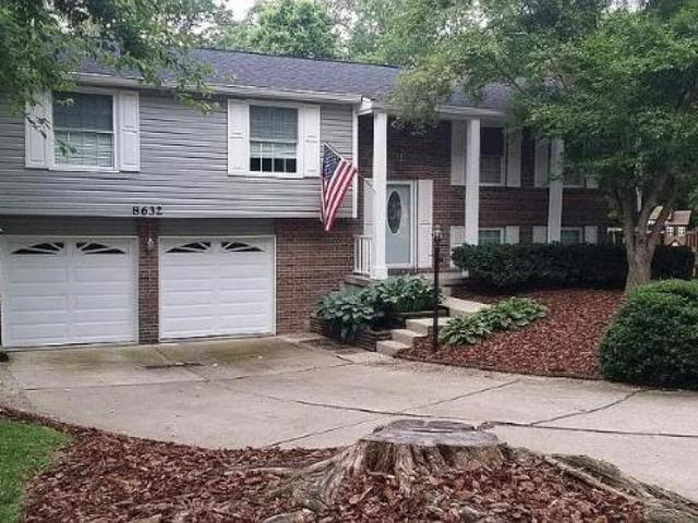 3 Br, 3 bath, Single Family 8632 High Trail Ct