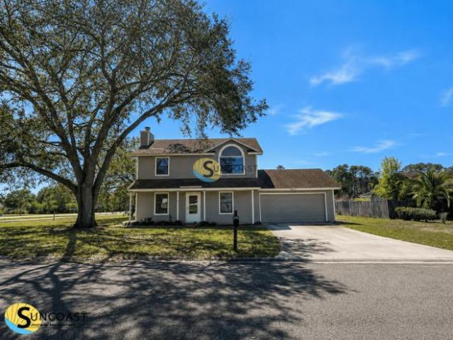 3 Br, 3 bath, Single Family 8702 Bandera Cir S