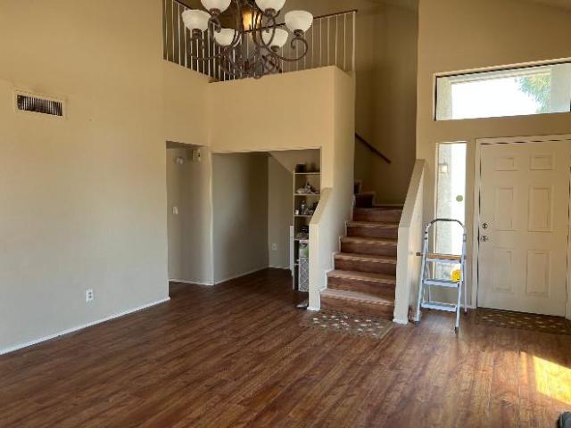 3 Br, 3 bath, Single Family 8723 W Amelia Ave