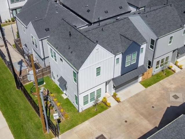 3 Br, 3 bath, Single Family 8905 Sunshine Laverne