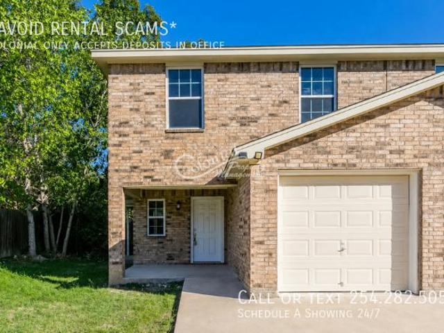 3 Br, 3 bath, Single Family 809 Carla Kay Dr