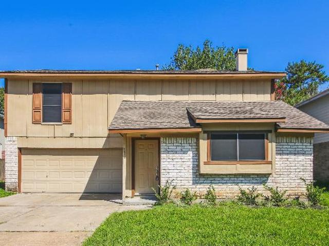 3 Br, 3 bath, Single Family 9414 Crystal Cove Cir