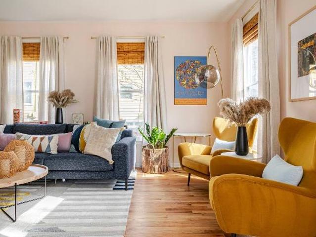 3 Br, 3 bath, Single Family 992 Fern Ave SE