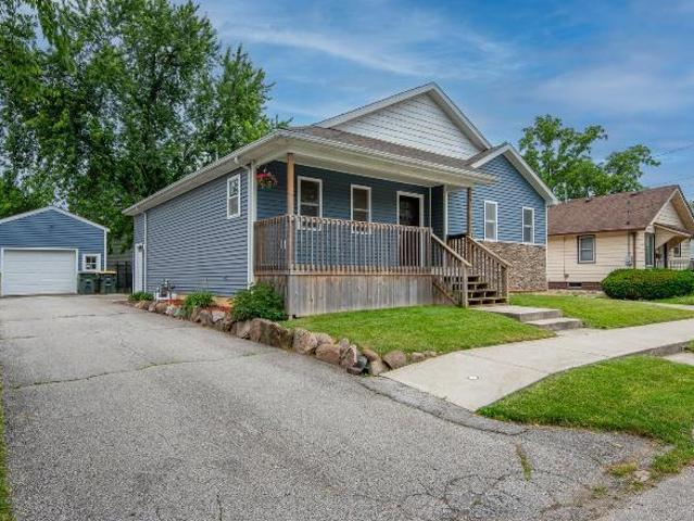 3 Br, 3 bath, Single Family 902 Institute