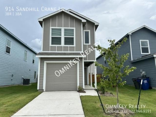 3 Br, 3 bath, Single Family 914 Sandhill Crane Ln
