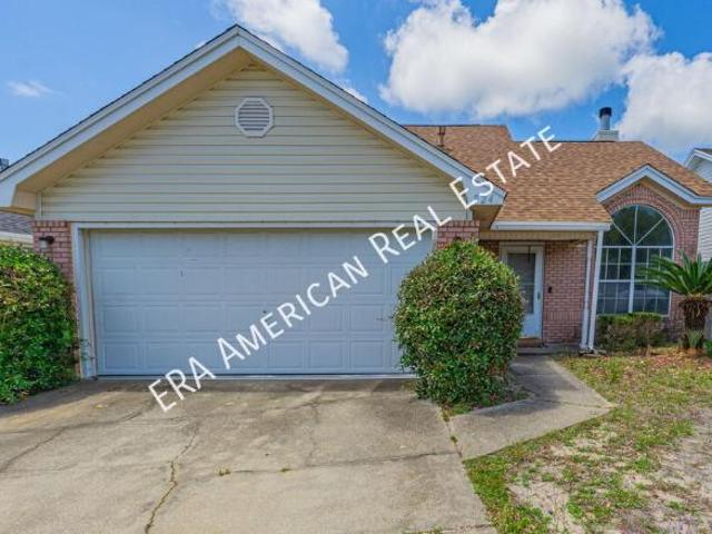 3 Br, 3 bath, Single Family 924 Village Lane