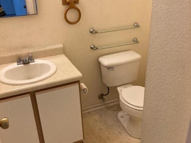 3 Br, 3 bath, Single Family 9307 Mountain Field Dr