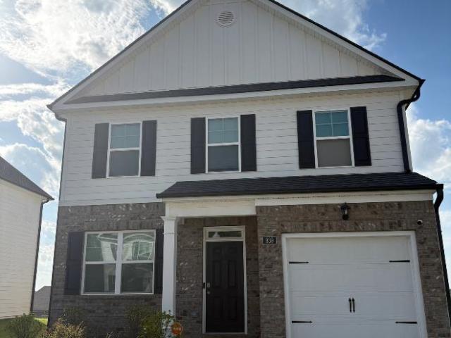 3 Br, 3 bath, Single Family 939 Raghorn Rd