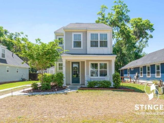 3 Br, 3 bath, Single Family 9 Camp Saxton Way
