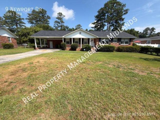 3 Br, 3 bath, Single Family 9 Newport Dr