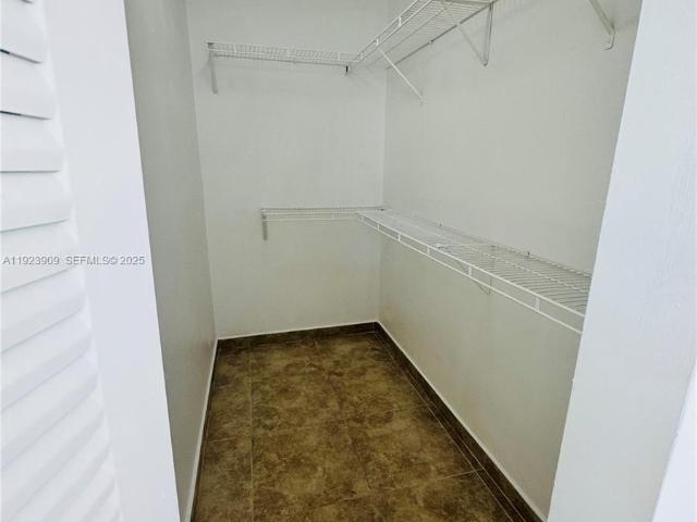 3 BR, 3 BA Apartment Kendale Lakes, Miami, FL 33183