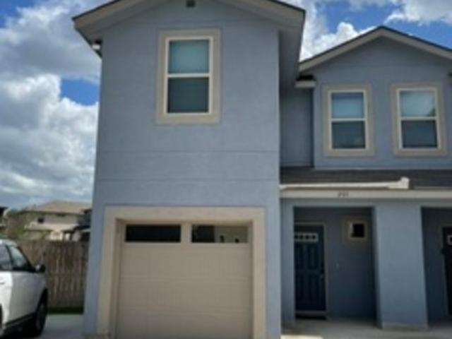 3 BR, 3 BA Apartment 14111 Fratelli Road, Unit Summit, San Antonio, TX 78233