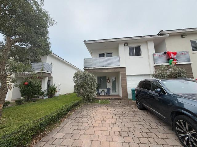 3 BR, 3 BA Apartment 14227 Southwest 126th Path, Miami, FL 33186