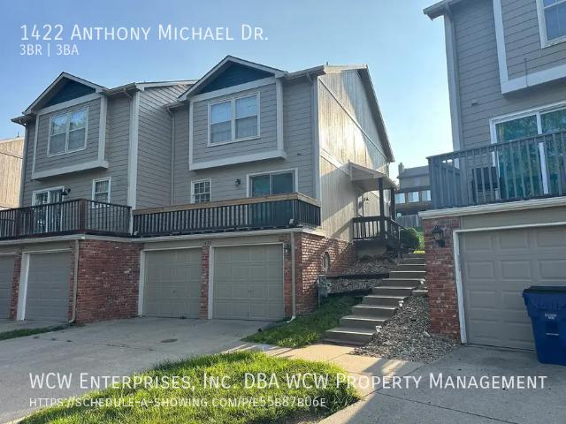 3 BR, 3 BA Apartment 1422 Anthony Michael Dr Lawrence, KS 66049