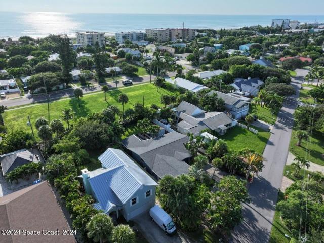 3 BR, 3 BA Apartment 1445 Bayshore Drive, Cocoa Beach, FL 32931
