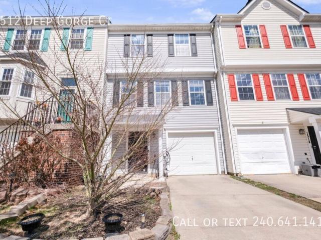 3 BR, 3 BA Apartment 1512 Deep Gorge Ct, Oxon Hill, MD 20745