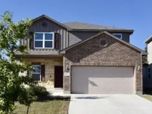 3 BR, 3 BA Apartment 15167 Dione Bnd, San Antonio, TX 78245