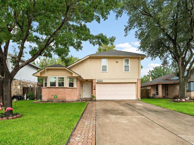 3 BR, 3 BA Apartment 15231 Bedford Gln Dr, Channelview, TX 77530