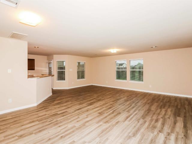 3 BR, 3 BA Apartment 18926 Venito Drive, Katy, TX 77449