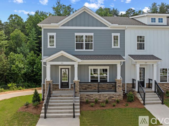 3 BR, 3 BA Apartment 191 Cherry Springs Lane, Asheville, NC 28804