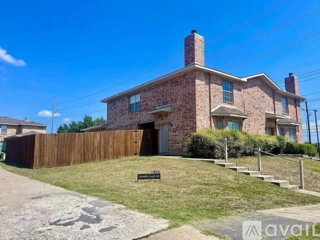 3 BR, 3 BA Apartment 1965 Timber Oaks Dr, Unit 0, Garland, TX 75040