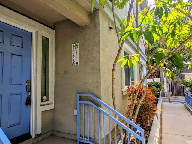 3 BR, 3 BA Apartment 1968 Cherry Ave, Signal Hill, CA 90755