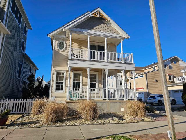 3 BR, 3 BA Apartment 101 Adriatic Ave, Atlantic City, NJ 08401