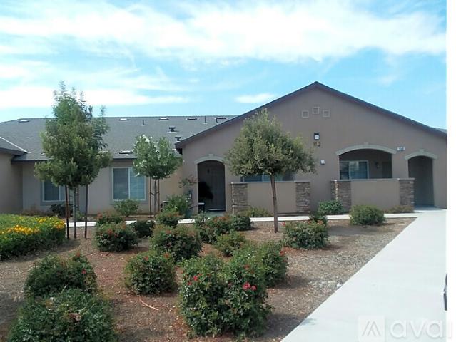 3 BR, 3 BA Apartment 102 North Fowler Avenue 134, Unit 130, Clovis, CA 93611