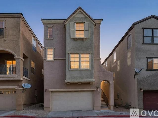 3 BR, 3 BA Apartment 10609 Fassbinder Ct Las Vegas NV 89129, Las Vegas, NV 89149