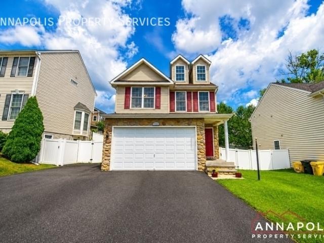 3 BR, 3 BA Apartment 110A Sabrina Lane, Severna Park, MD 21146