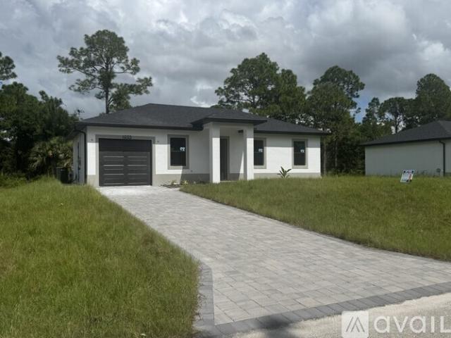 3 BR, 3 BA Apartment 1124 Cherry St E, Lehigh Acres, FL 33974