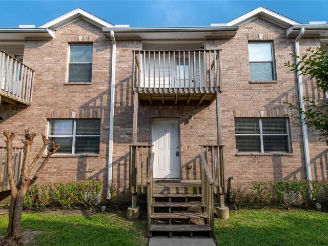 3 BR, 3 BA Apartment 11905 Algonquin Dr, Houston, TX 77089