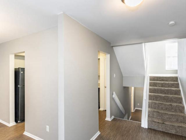 3 BR, 3 BA Apartment 11907 Charter House Ln, Saint Louis, MO 63146