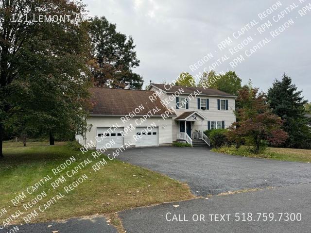 3 BR, 3 BA Apartment 121 Lemont Ave, Corinth, NY 12822