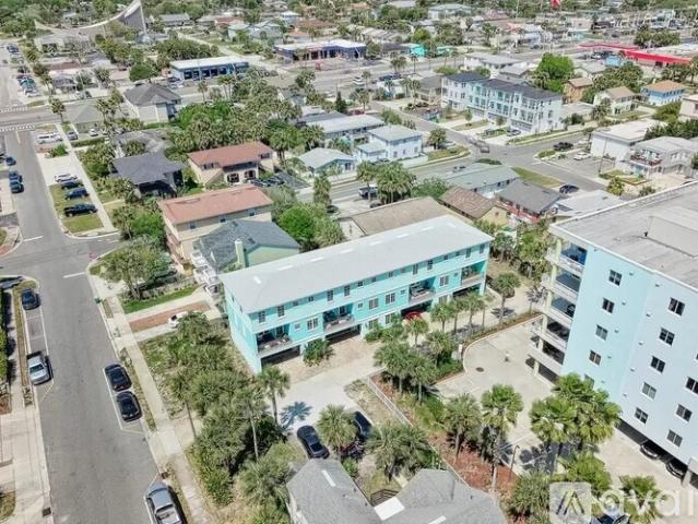 3 BR, 3 BA Apartment 129 11 Th Avenue North, Unit C, Jacksonville Beach, FL 32250