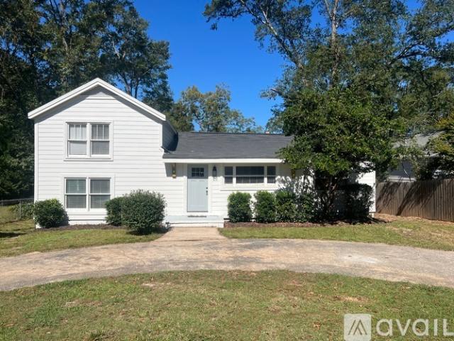 3 BR, 3 BA Apartment 12 A Amherst Ave, Greenville, SC 29605