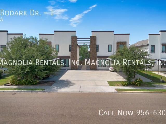 3 BR, 3 BA Apartment 1311 Bodark Dr Edinburg, TX 78541