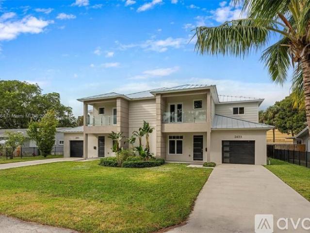 3 BR, 3 BA Apartment 2431 NE 20th Ave, Lighthouse Point, FL 33064