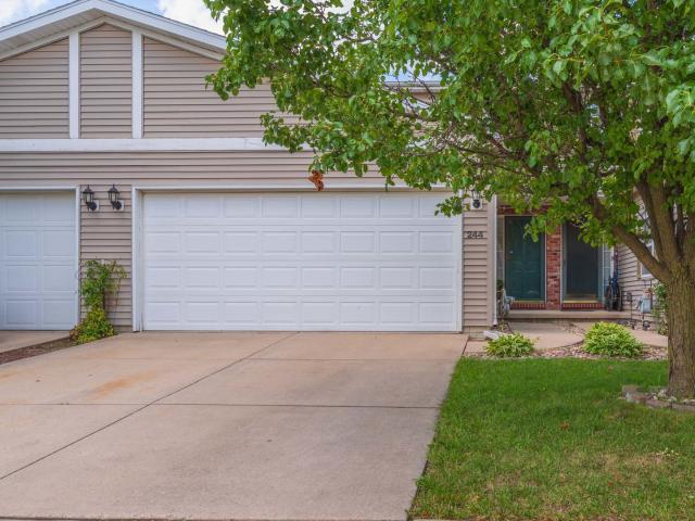 3 BR, 3 BA Apartment 244 Parktrail Rd, Normal, IL 61761