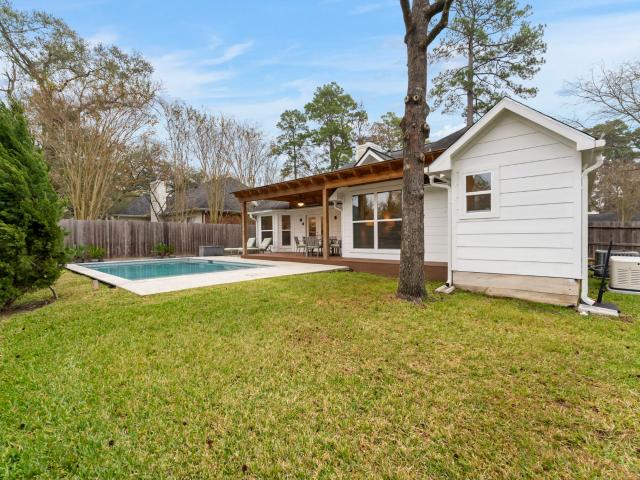 3 BR, 3 BA Apartment 25003 Burgh Castle Drive, Spring, TX 77389