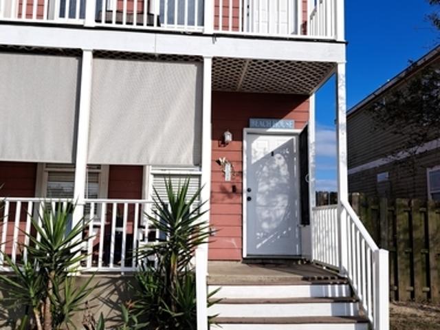 3 BR, 3 BA Apartment 2500 Gladiolus St, Unit B, Ocean Springs, MS 39564