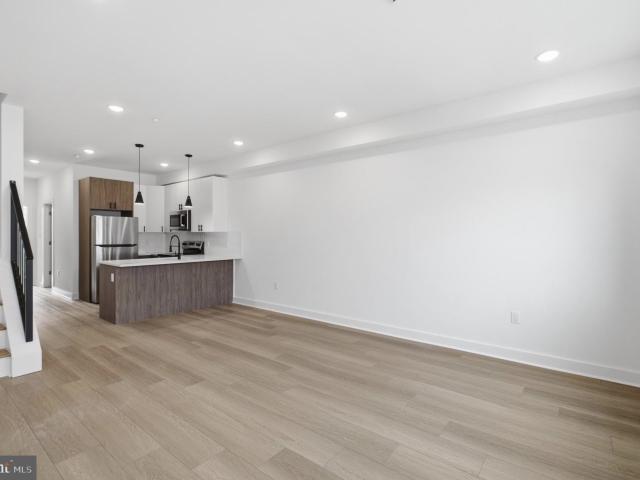 3 BR, 3 BA Apartment 2503 N 12th St, Philadelphia, PA 19133