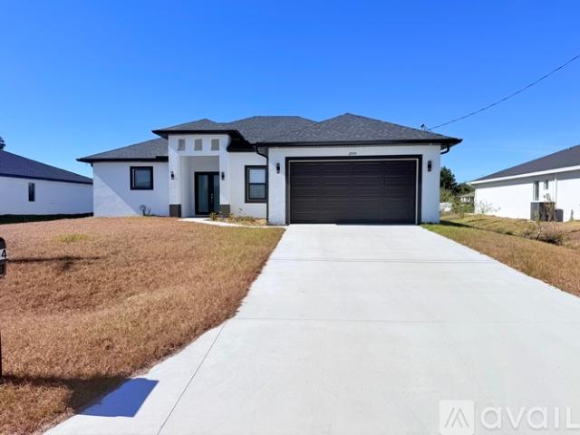 3 BR, 3 BA Apartment 2504 Vera Ave S, Lehigh Acres, FL 33976