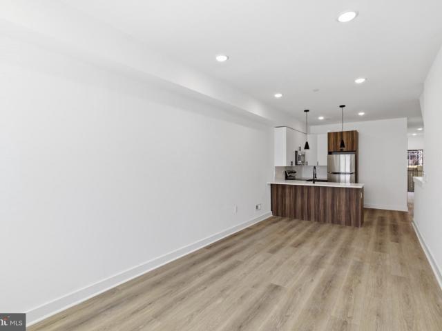 3 BR, 3 BA Apartment 2532 N 11th St, Philadelphia, PA 19133