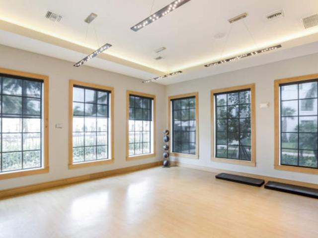 3 BR, 3 BA Apartment 2541 NW 84th Ave, Doral, FL 33122