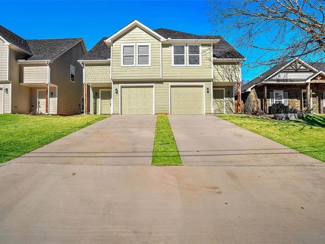 3 BR, 3 BA Apartment 2731 West Washington St, Denison, TX 75020