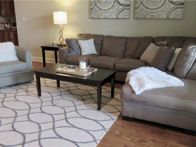 3 BR, 3 BA Apartment 2800 Sandage Avenue, Fort Worth, TX 76109