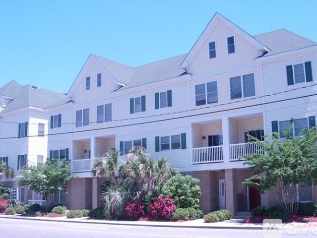 3 BR, 3 BA Apartment 2100 Baltic Avenue, Unit 2007, Virginia Beach, VA 23451