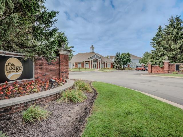 3 BR, 3 BA Apartment 2101 Cumberland Ave Unit Entire Unit Priced By Bed, West Lafayette, IN 47906